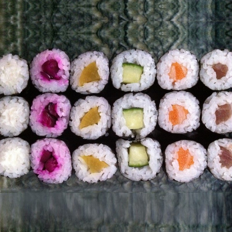 Meilleurs plateaux maki mix préparés par des chefs japonais